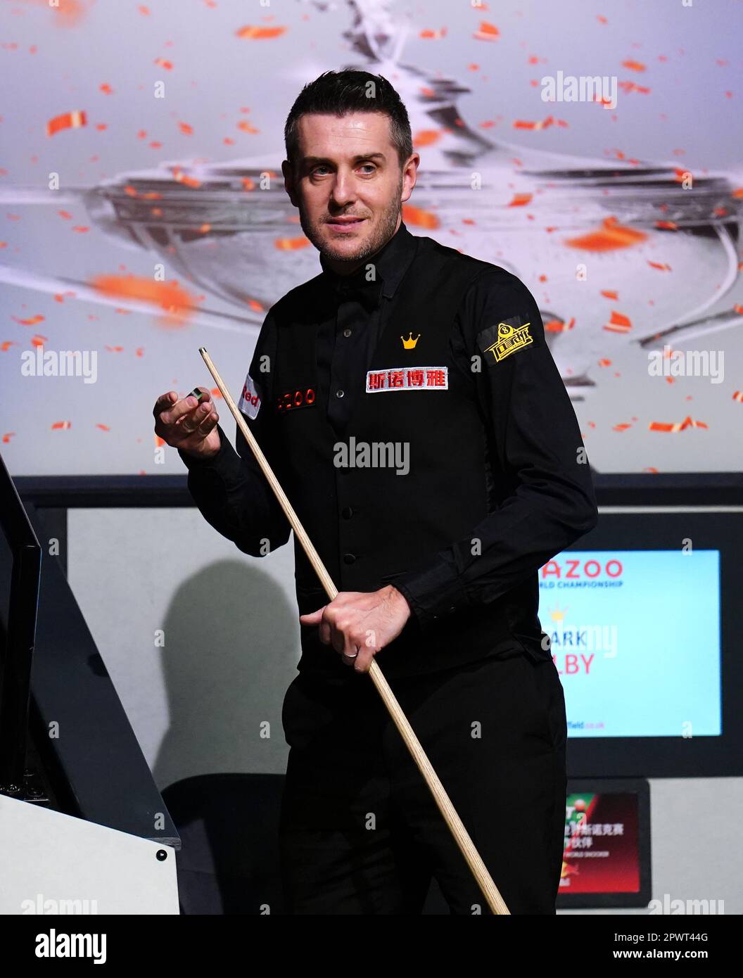 Mark Selby en action contre Luca Brecel (non représenté) lors de la ...