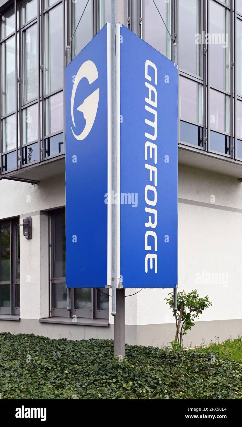 Karlsruhe, Allemagne. 25th avril 2023. Photo extérieure et logo de la ...