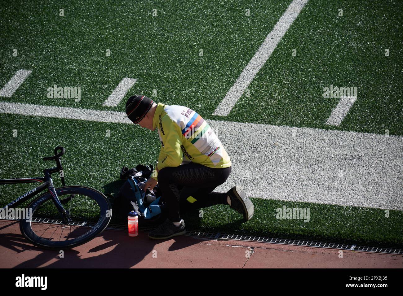 La formation professionnelle de cycliste à Velodromo Vigorelli (à ...