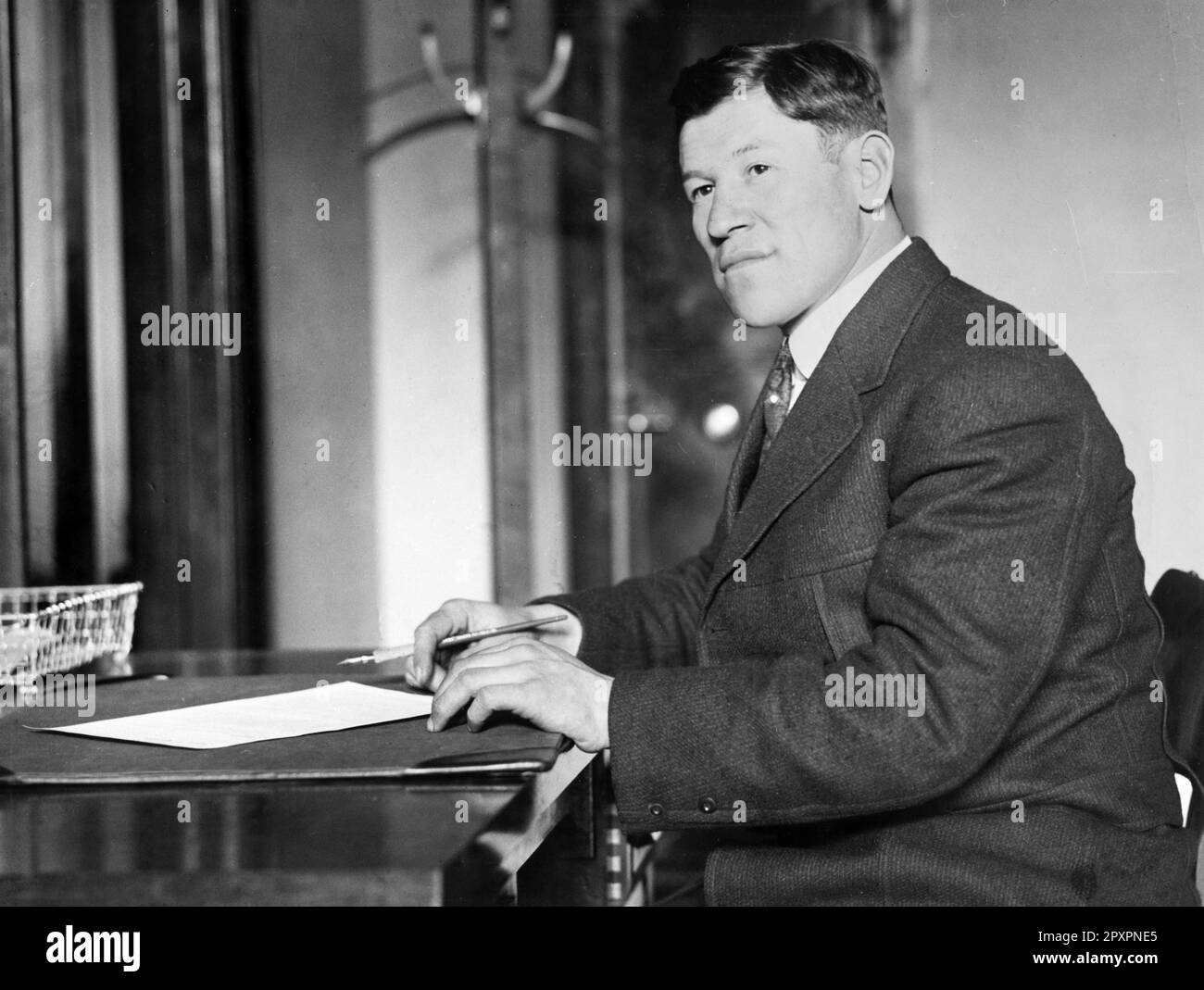 Jim Thorpe. Portrait de l'athlète américain et médaillé d'or olympique ...