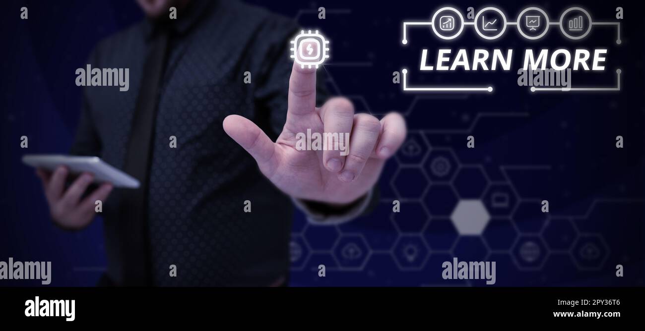 Affichage de signe en savoir plus, concept d'Internet approfondir la ...