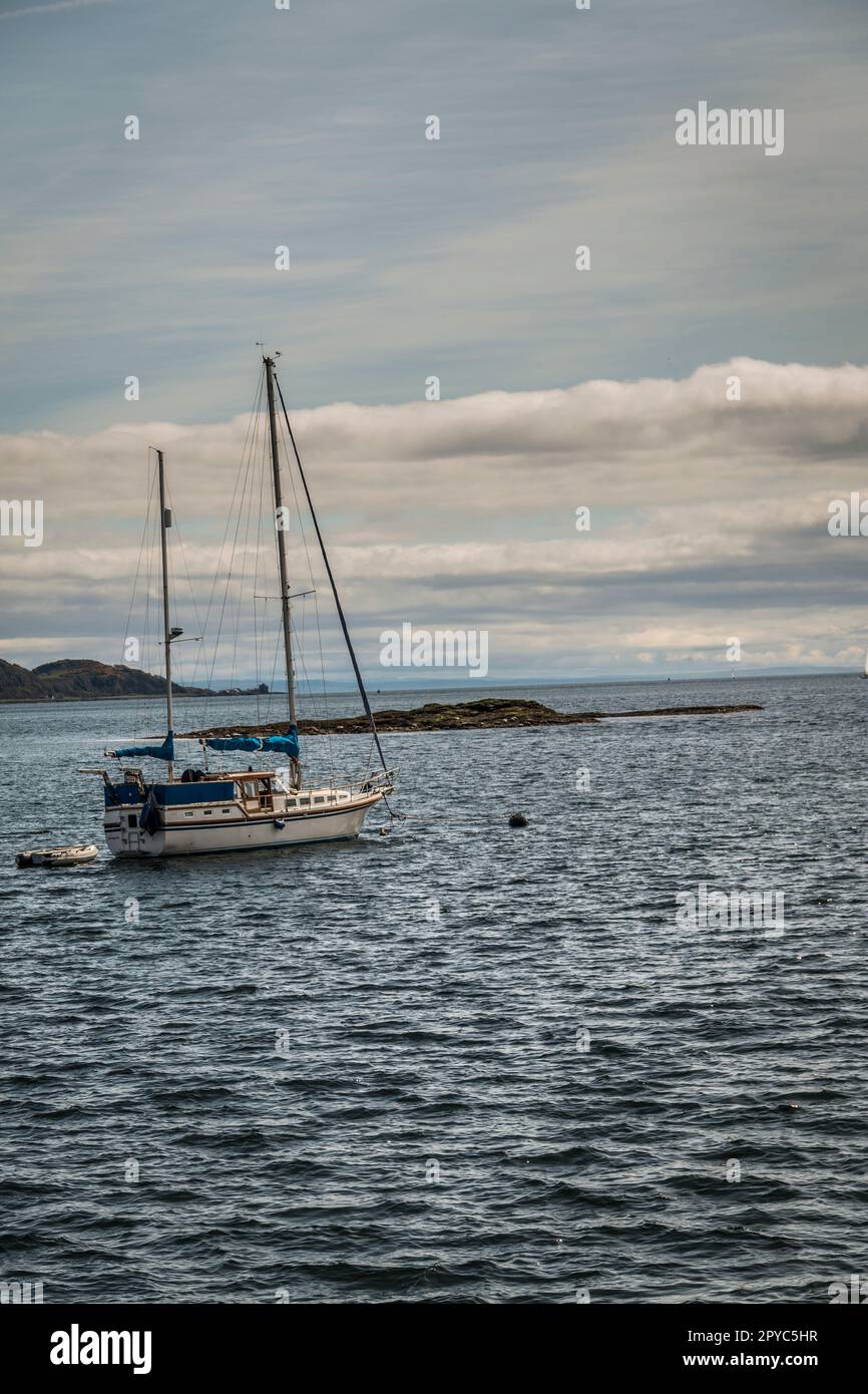 Calmac ferries millport Banque de photographies et d’images à haute ...
