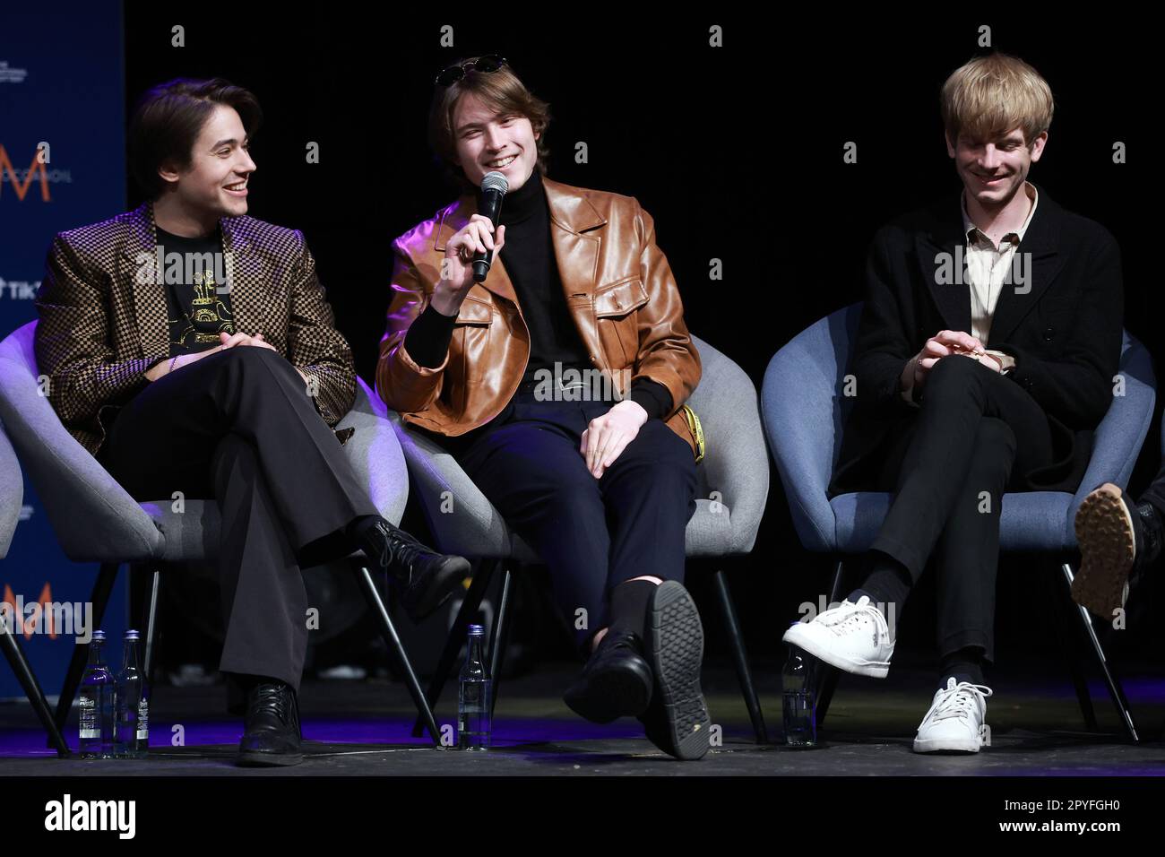 Kris gustin Banque de photographies et d’images à haute résolution - Alamy