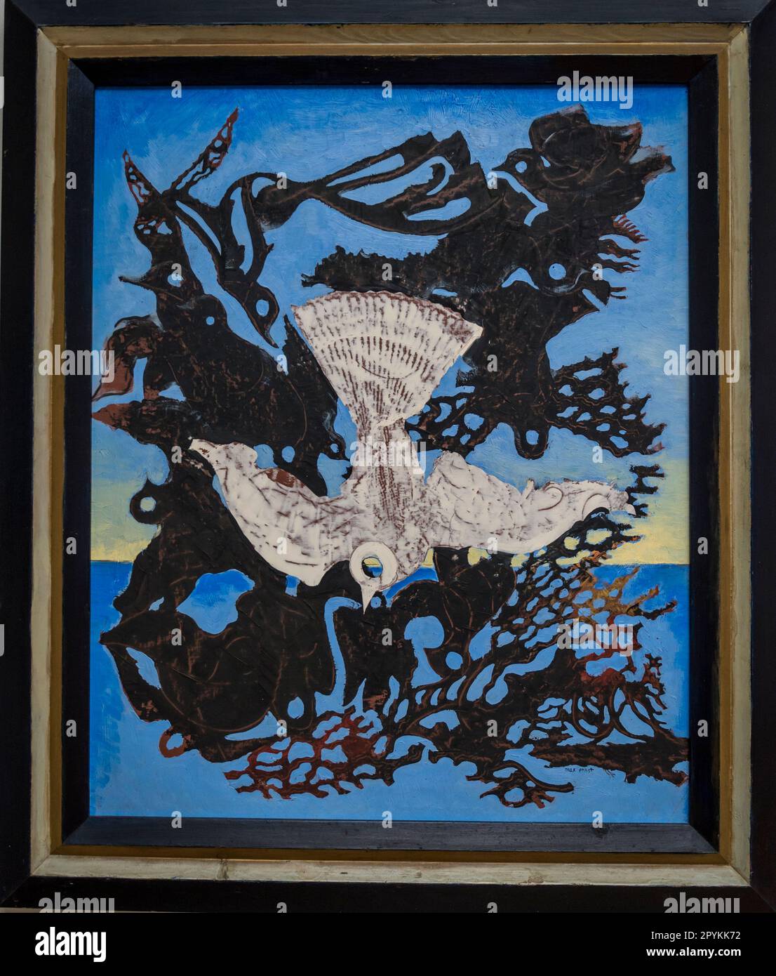 Max ernst surrealism and painting Banque de photographies et d’images à haute résolution - Alamy