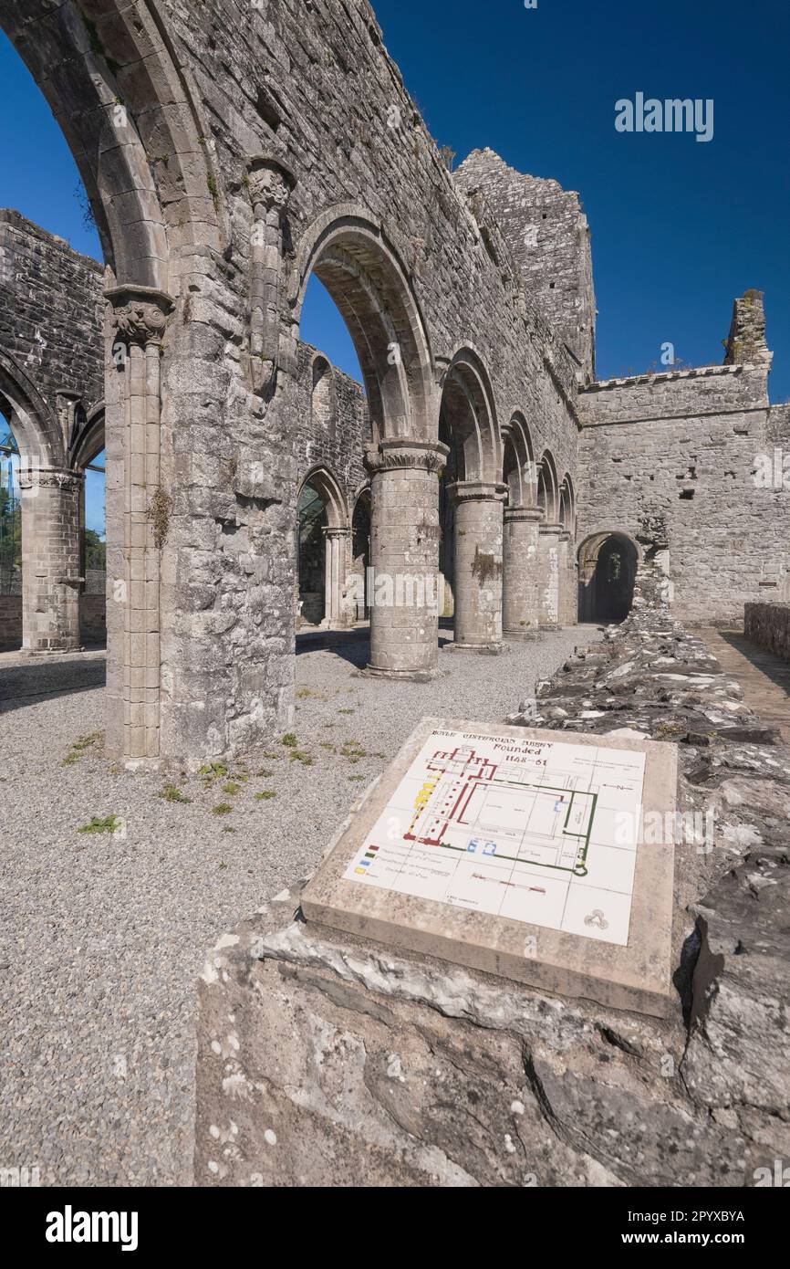 Boyle abbey Banque de photographies et d’images à haute résolution - Alamy