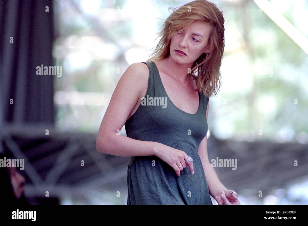 La chanteuse canadienne sarah jordan Banque de photographies et d ...