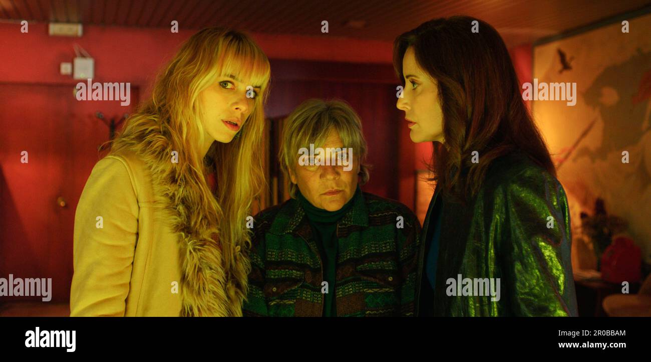 MARIA MERA, MARIA JOAO BASTOS et MARINA MOTA dans MOTEL VALKIRIAS (2023 ...