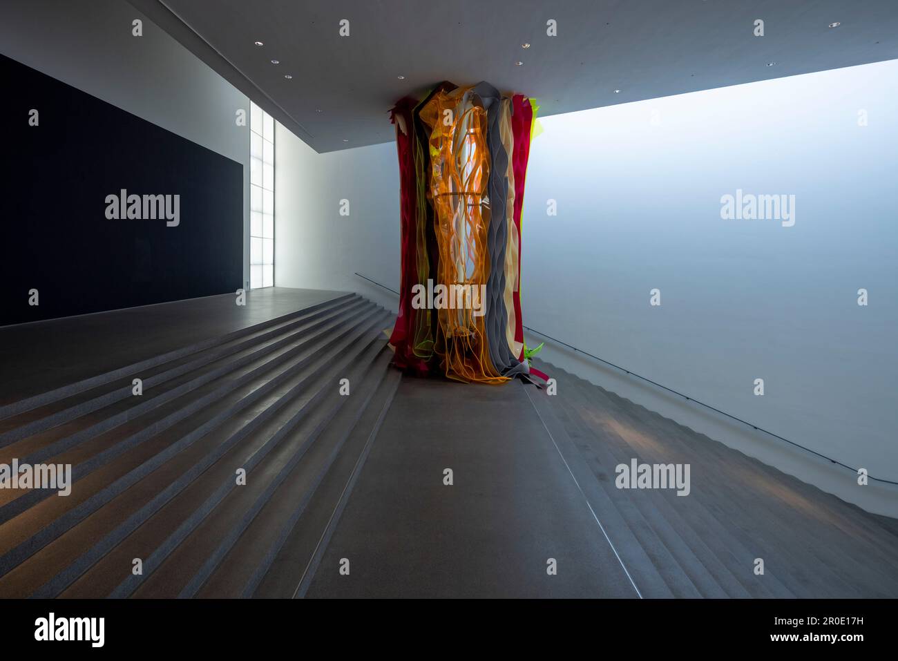 The pinakothek museum of modern art pinakothek der moderne Banque de ...