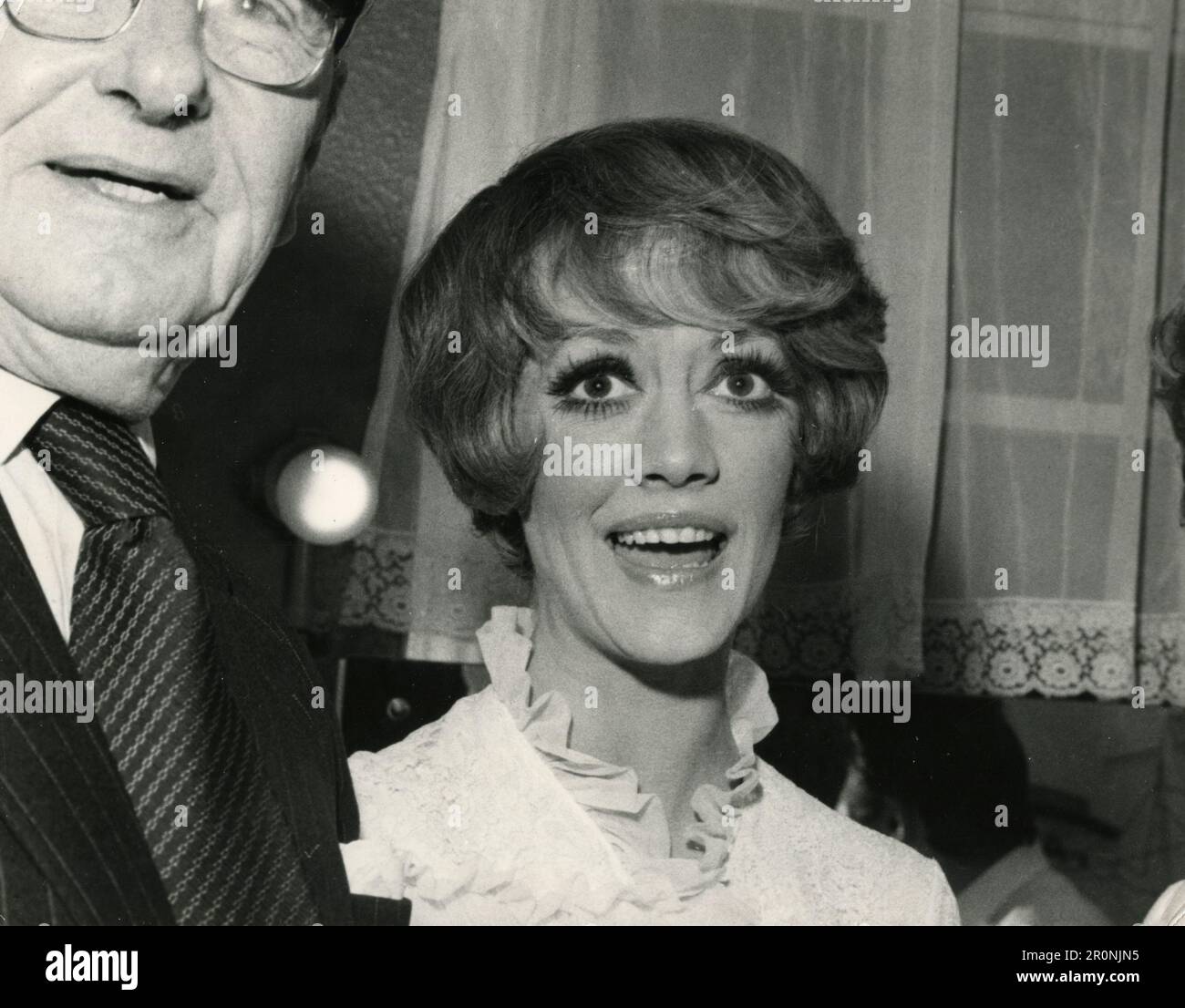 Actrice anglaise 1970s Banque de photographies et d’images à haute ...