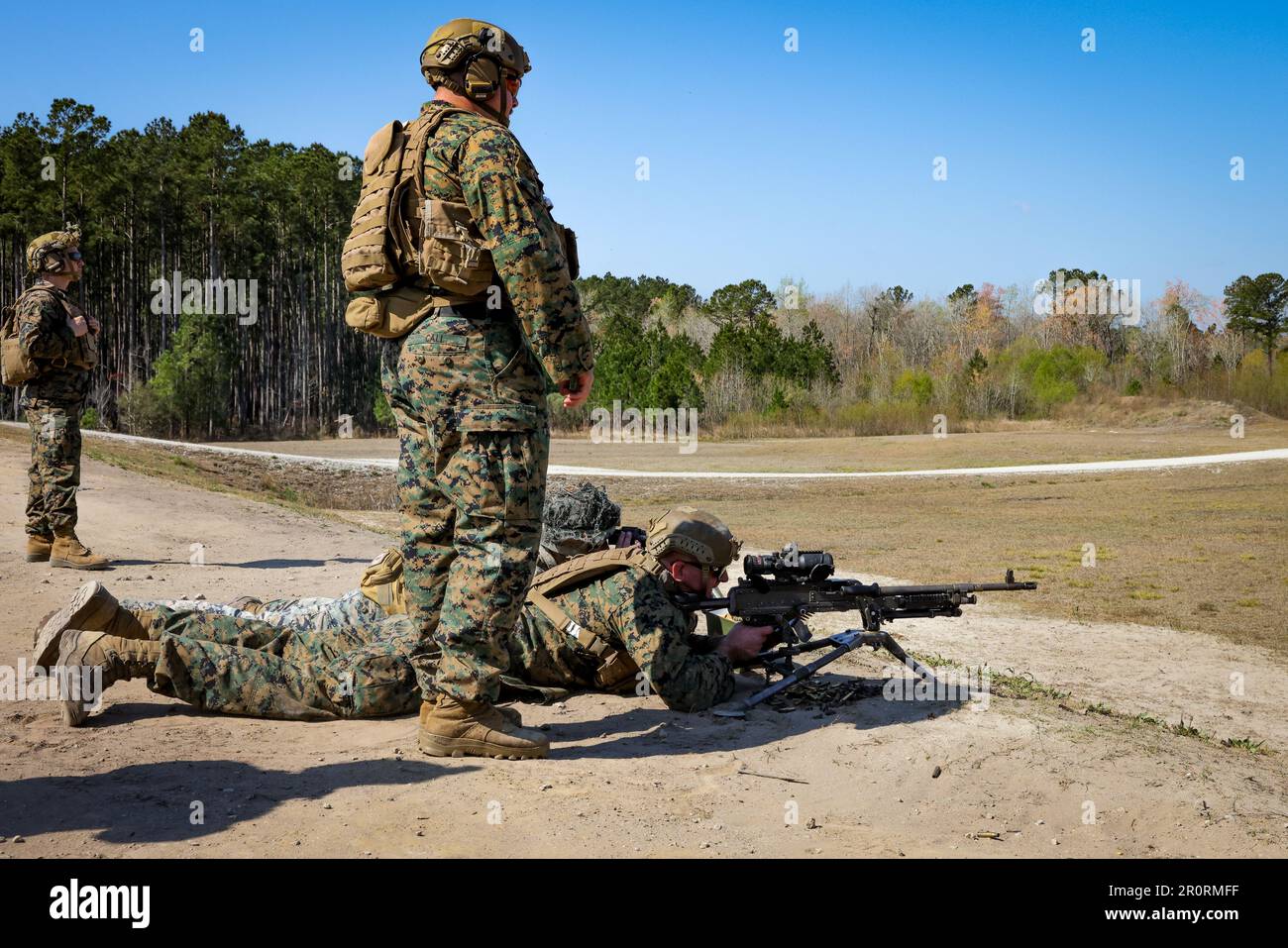 ÉTATS-UNIS Marines avec l'École d'infanterie-est, engagez un point ...