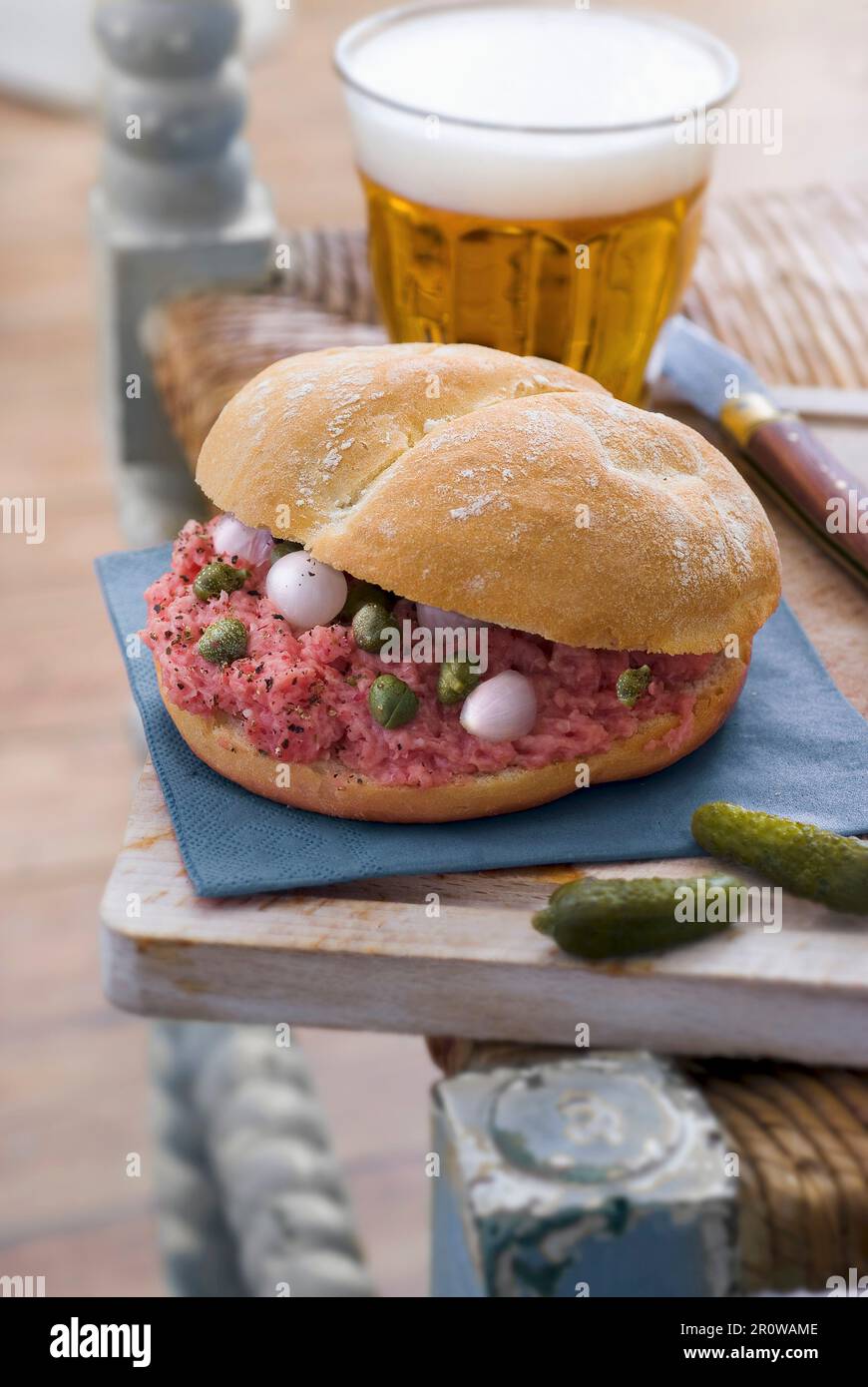 Sandwich pain de mie steak haché Banque de photographies et d’images à ...