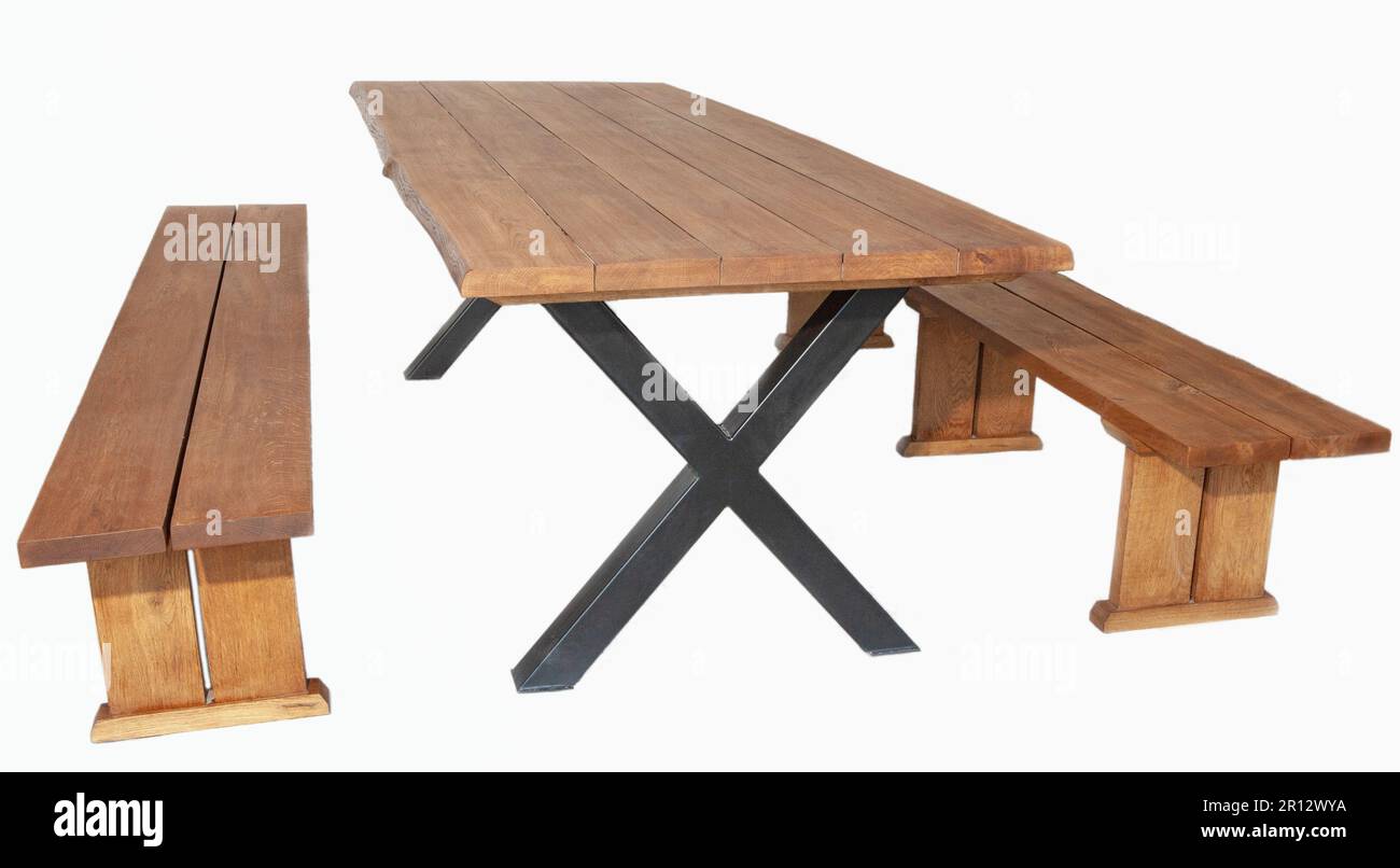 Divers types de meubles en bois sur fond blanc Banque de photographies ...