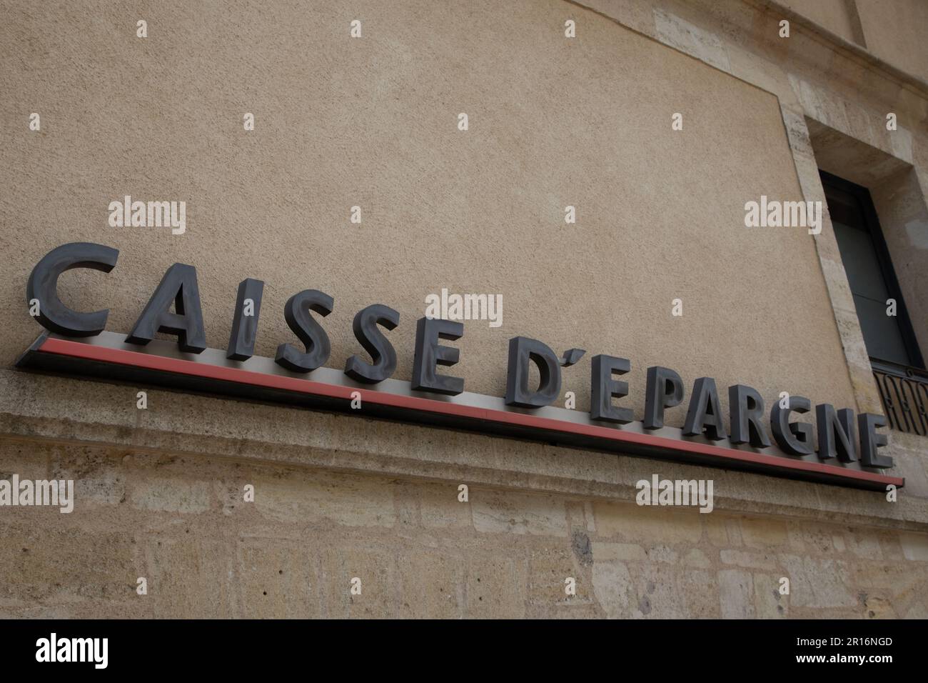 lyon , aura France - 05 01 2023 : Caisse d'epargne banque de détail ... lyon , aura France - 05 01 2023 : Caisse d'epargne banque de détail ...