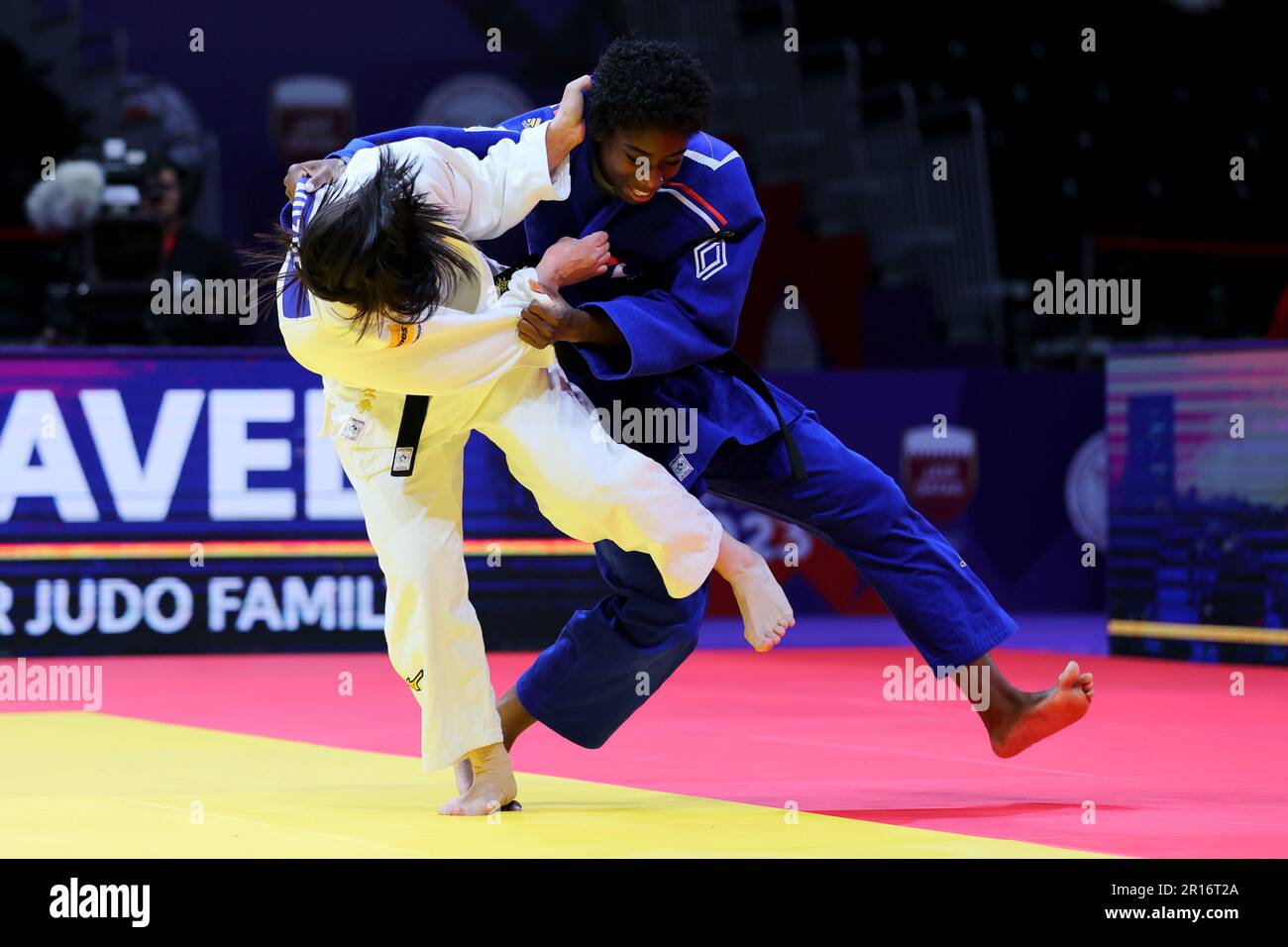 Stade Ali Bin Hamad Al Attiyah, Doha, Qatar. 11th mai 2023. (G-D) Saki Niizoe (JPN), Marie Eve ...