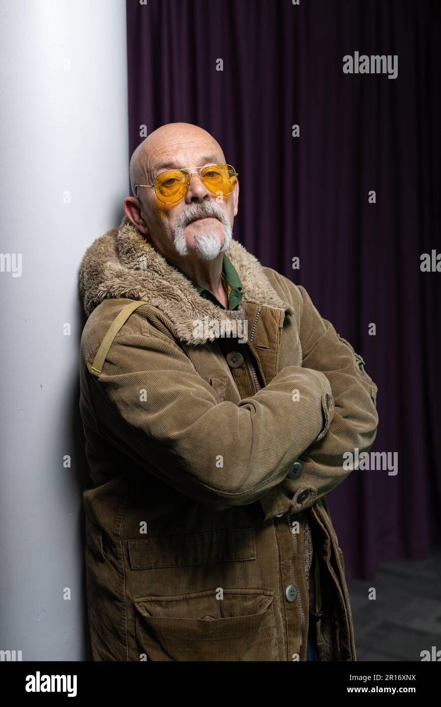 Keith Allen, acteur britannique, en tête de sa nouvelle série de ...