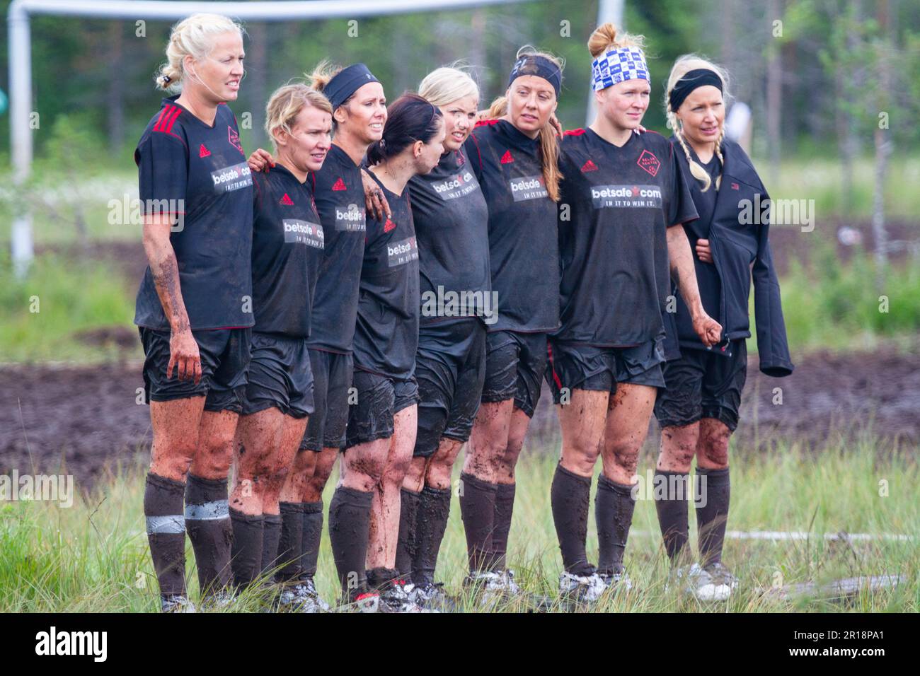 SWAMP SOCCER, FINLANDE, 2013 : le championnat du monde de Swamp Soccer ...