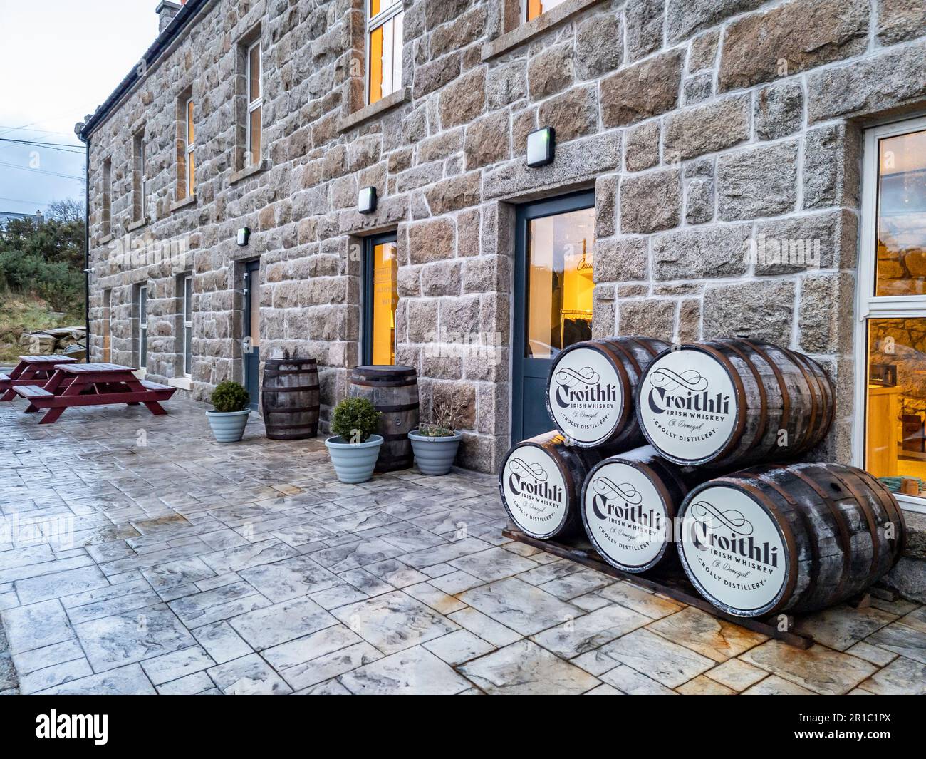 CROLLY, COMTÉ DE DONEGAL, IRLANDE - JANVIER 16 2023 : la distillerie ...