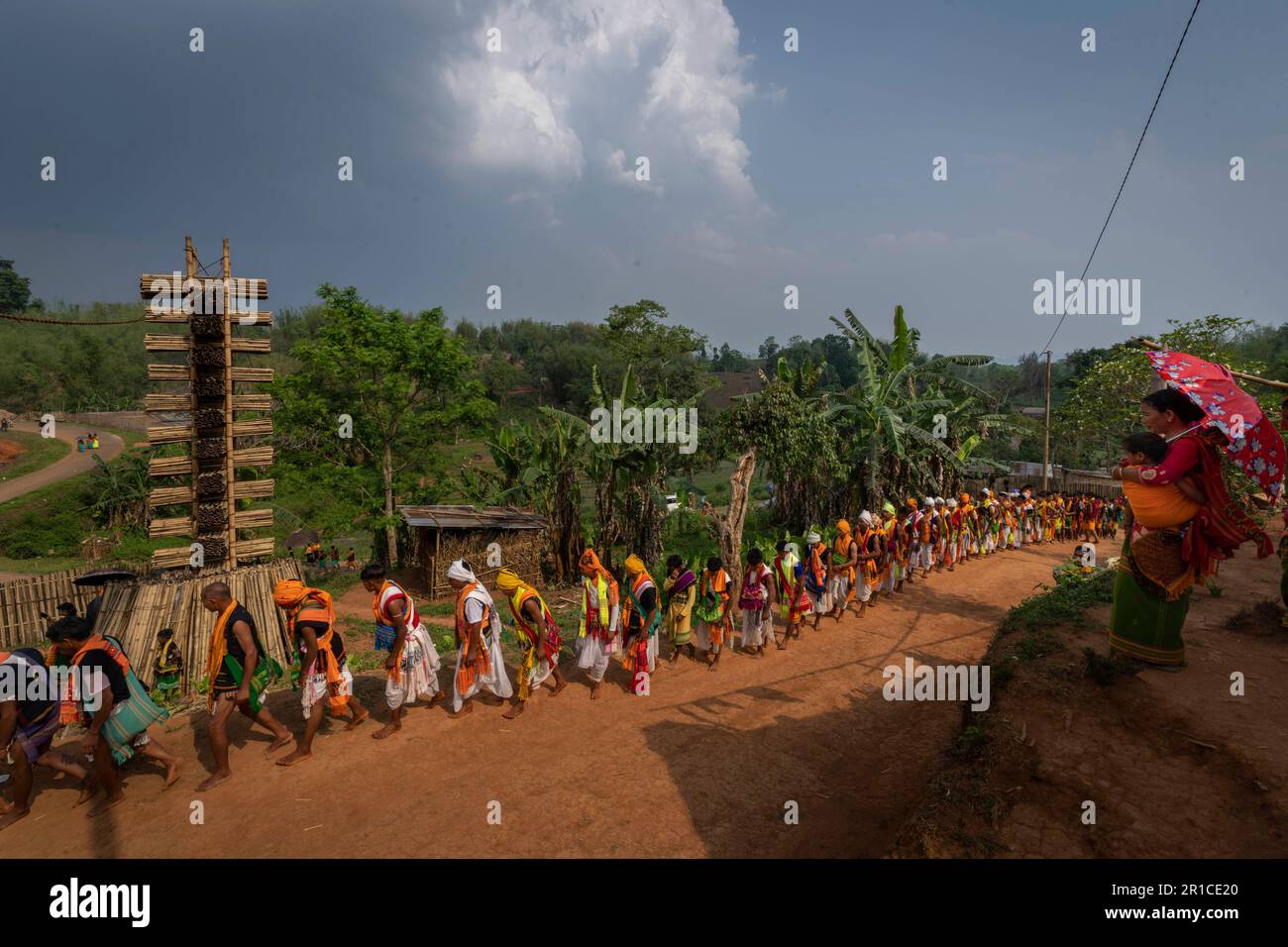 Tiwa tribal people in traditional attire arrive to participate in ...