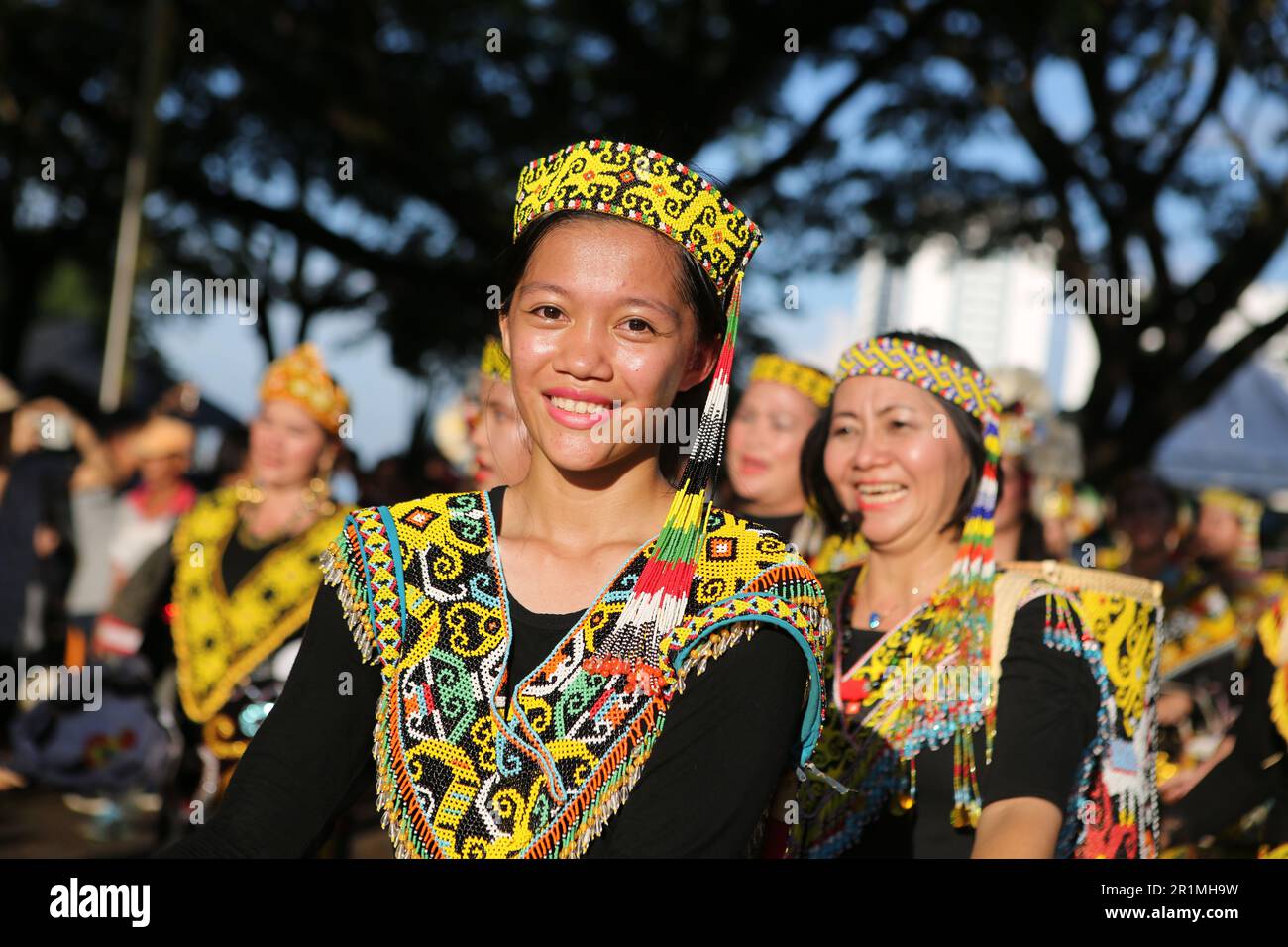 Filles kayan Banque de photographies et d’images à haute résolution - Alamy