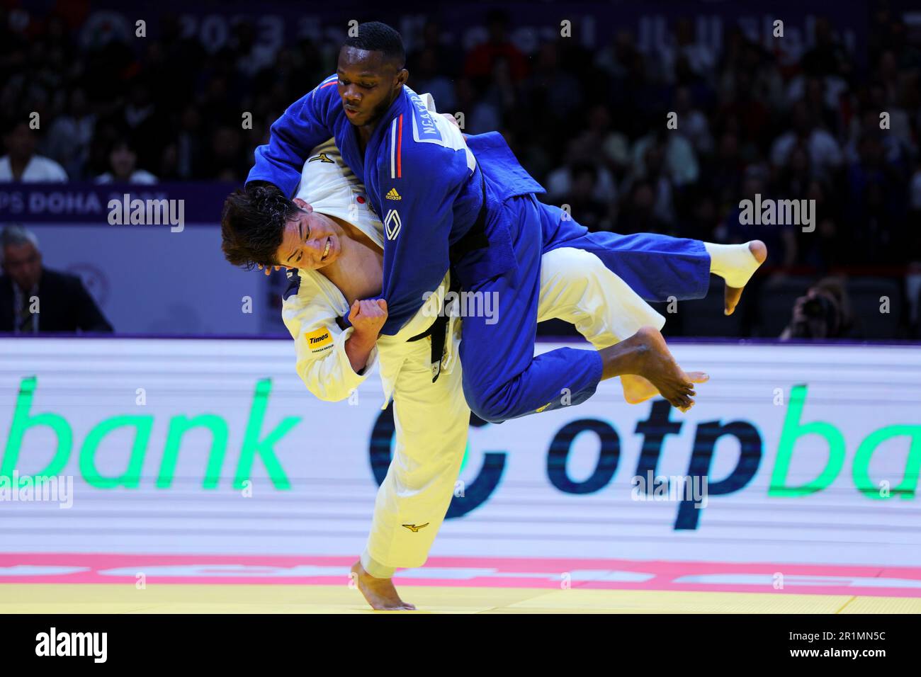 Stade Ali Bin Hamad Al Attiyah, Doha, Qatar. 14th mai 2023. (Haut-bas) Maxime-Gael Ngayap Hambou ...