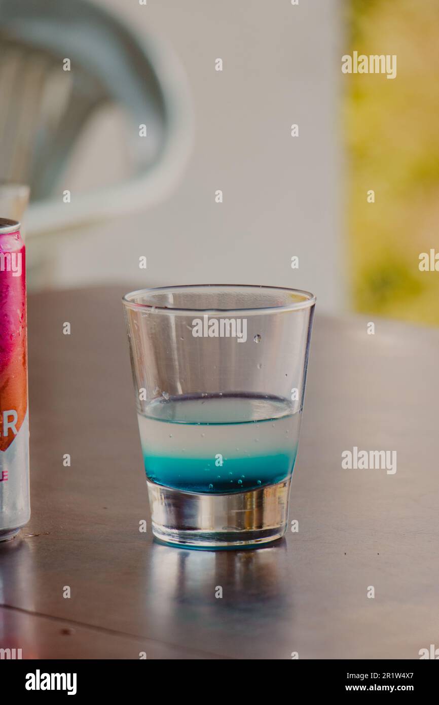 Boisson bleue Banque de photographies et d’images à haute résolution ...