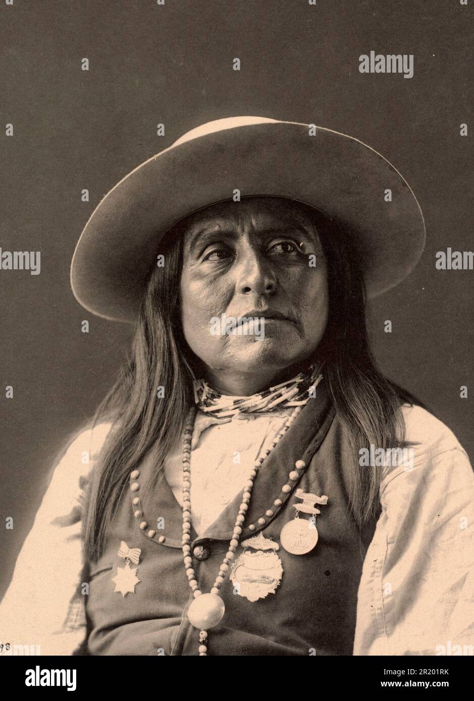 Tribu apache Banque de photographies et d’images à haute résolution - Alamy