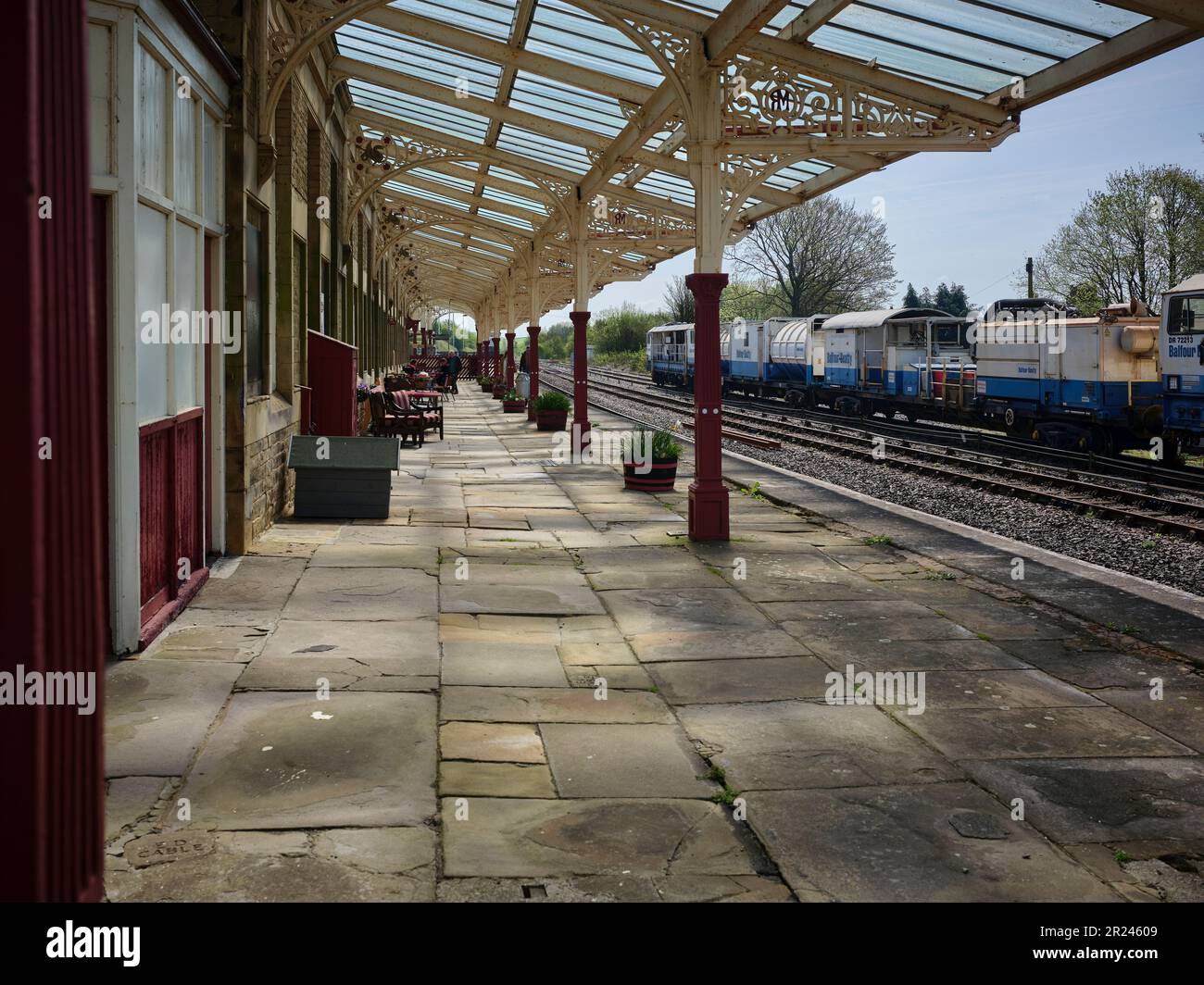 Gare de hellifield yorkshire du nord Banque de photographies et d ...
