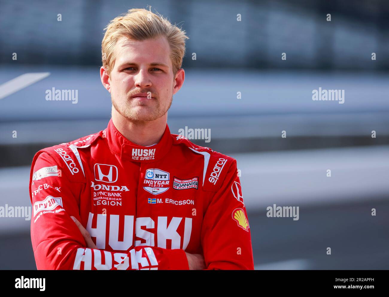 INDIANAPOLIS, INDIANA - 17 MAI: Le pilote IndyCar Marcus Ericsson parle ...