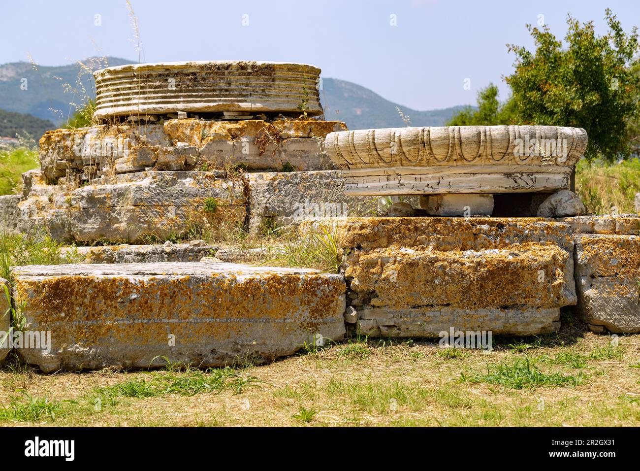 Heraion de Samos, grand temple avec fûts à colonnes, site archéologique ...