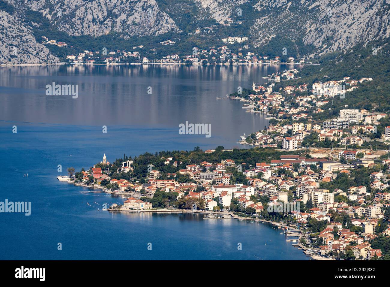 Dobrota bay of kotor city Banque de photographies et d’images à haute ...