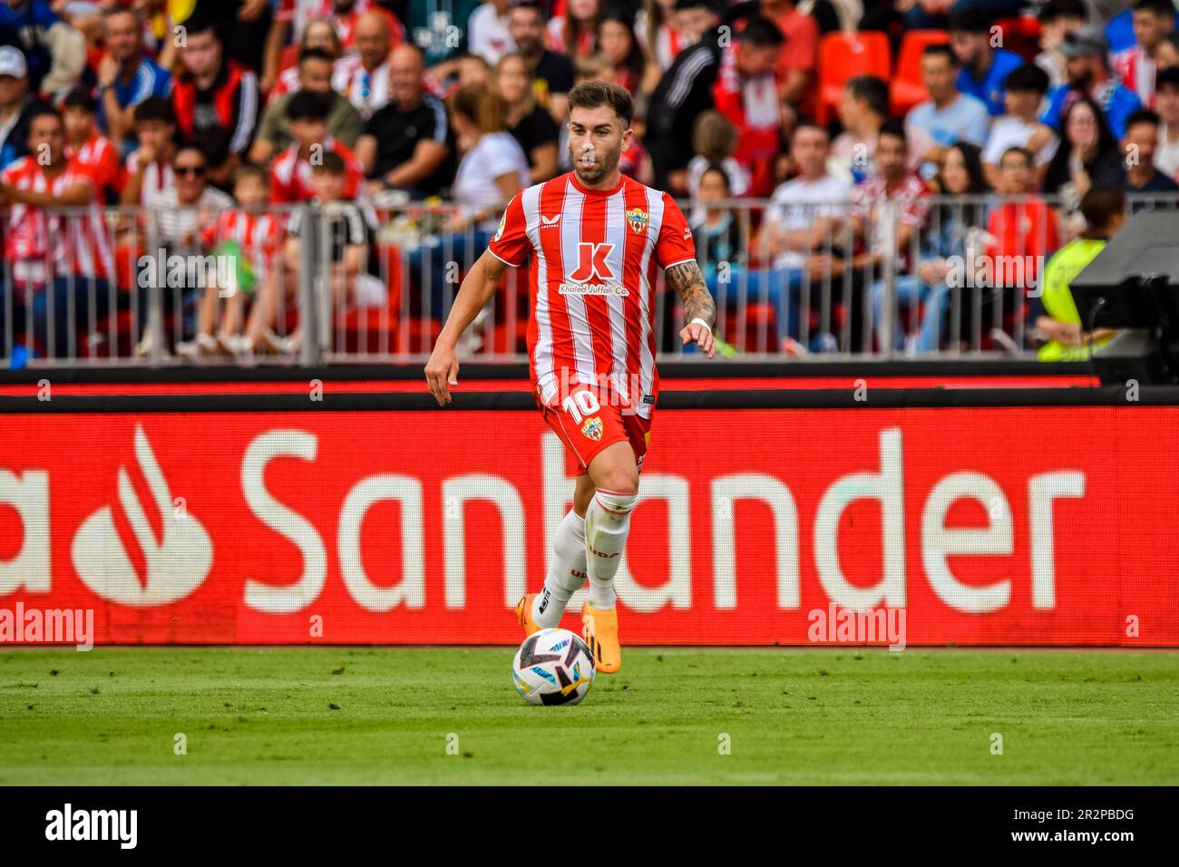 20 mai 2023: ALMERIA, ESPAGNE - MAI 20: Adrian Embarba de UD Almeria ...