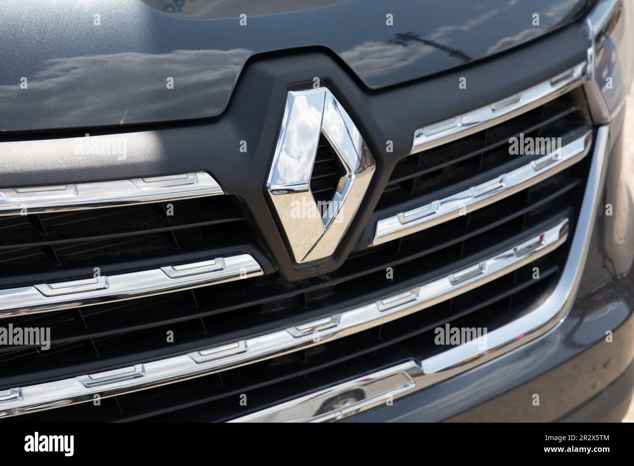 Bordeaux , Aquitaine France - 05 19 2023 : logo Renault MASTER marque ...
