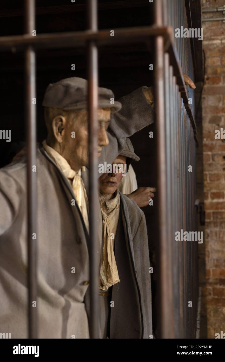 Les mannequins aident à illustrer ce à quoi était la vie dans la prison ...