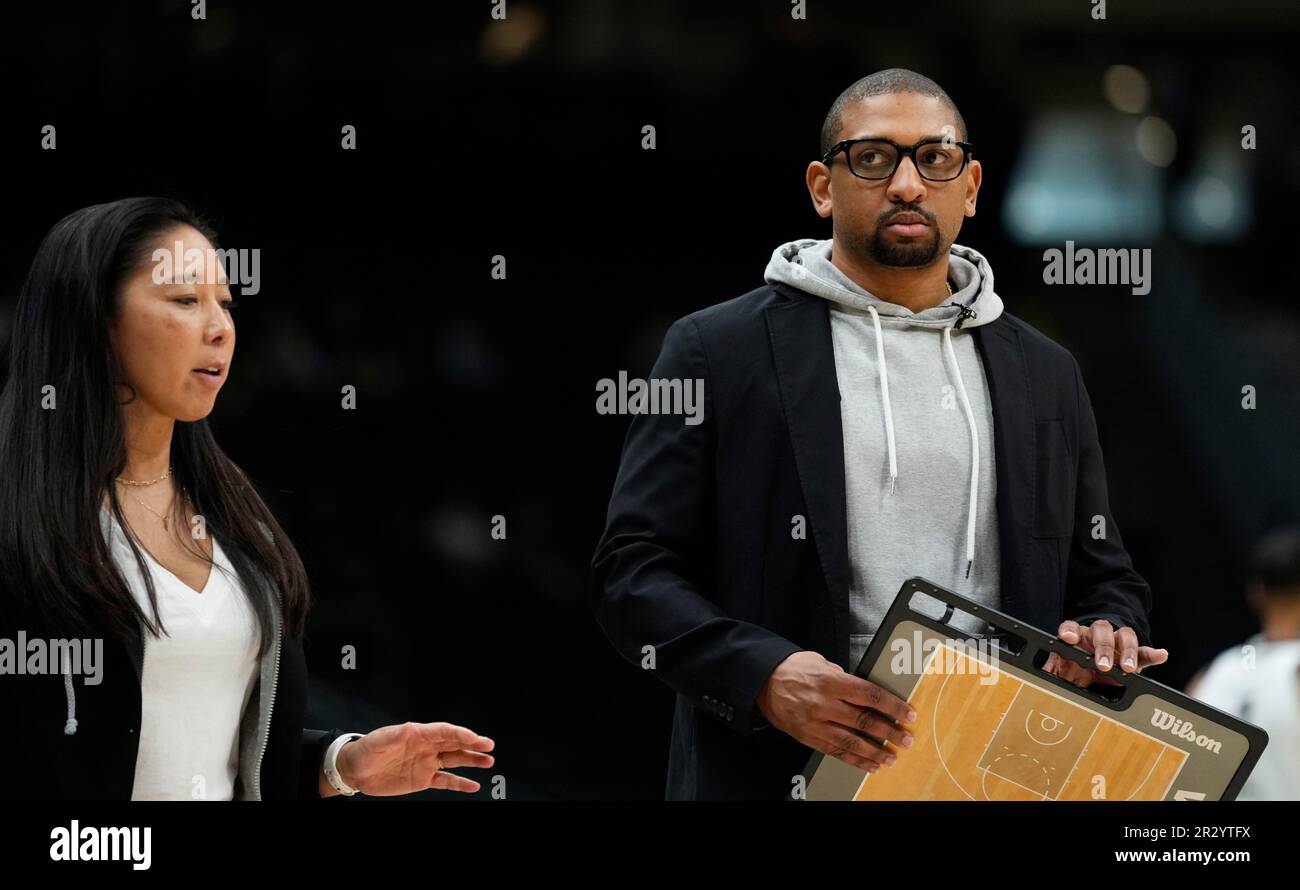 Las Vegas Aces first assistant coach Natalie Nakase, left, and interim ...