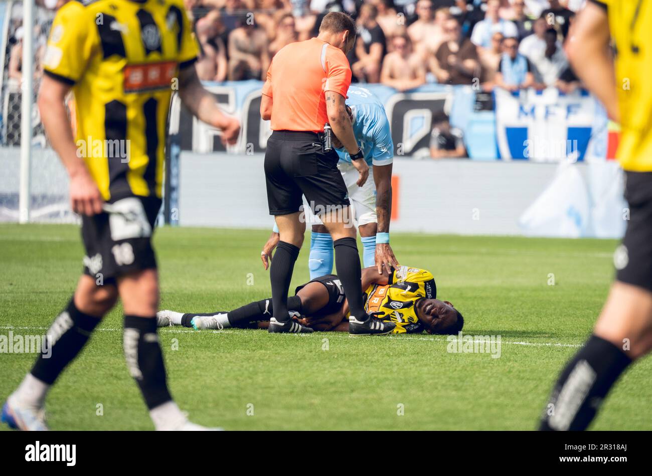 Benie adama traoré Banque de photographies et d’images à haute résolution - Alamy