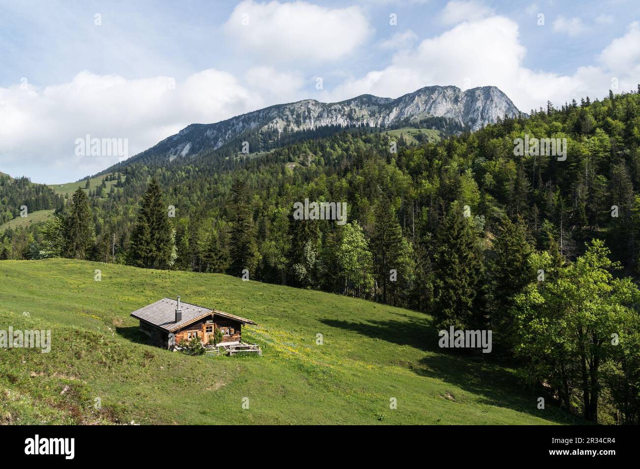 Alp hut Banque de photographies et d’images à haute résolution - Alamy