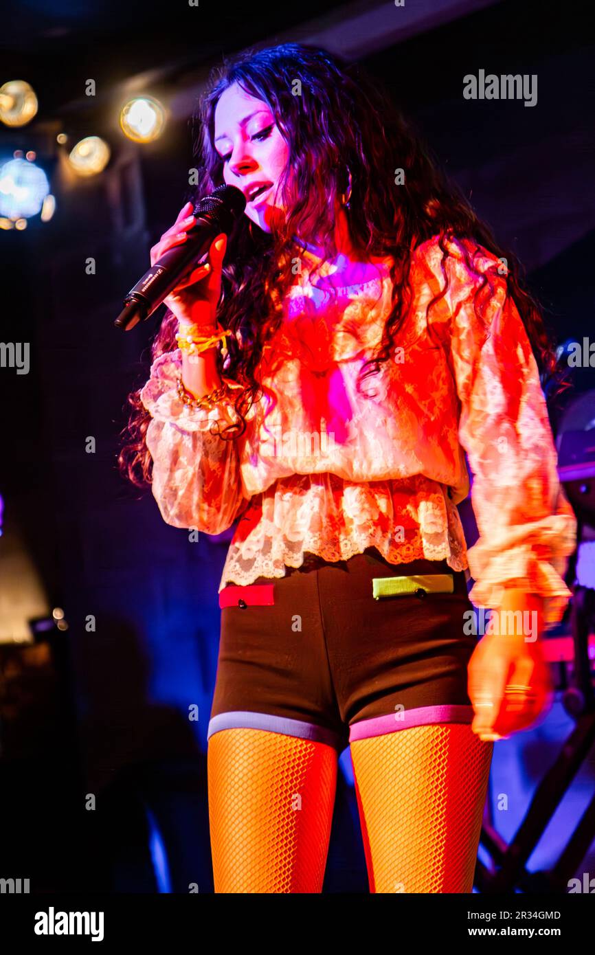 Milan Italie. 03 mars 2011. La chanteuse-compositrice anglaise Eliza ...