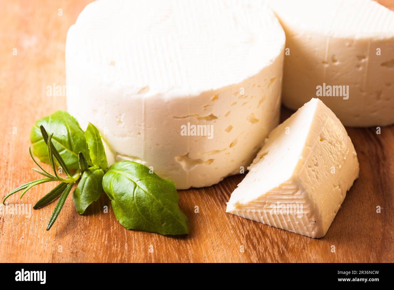 Fromage de saumure blanche Banque de photographies et d’images à haute ...