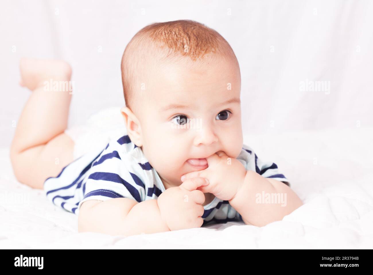 Baby teeth close up Banque de photographies et d’images à haute ...