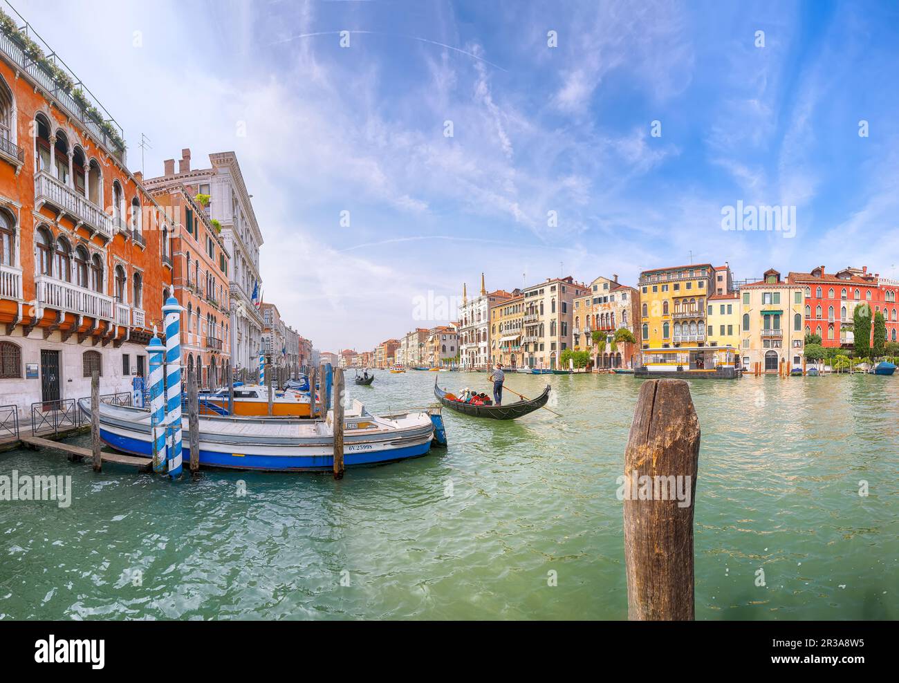 Visite étonnante de Venise le matin avec le célèbre Canal Grande ...