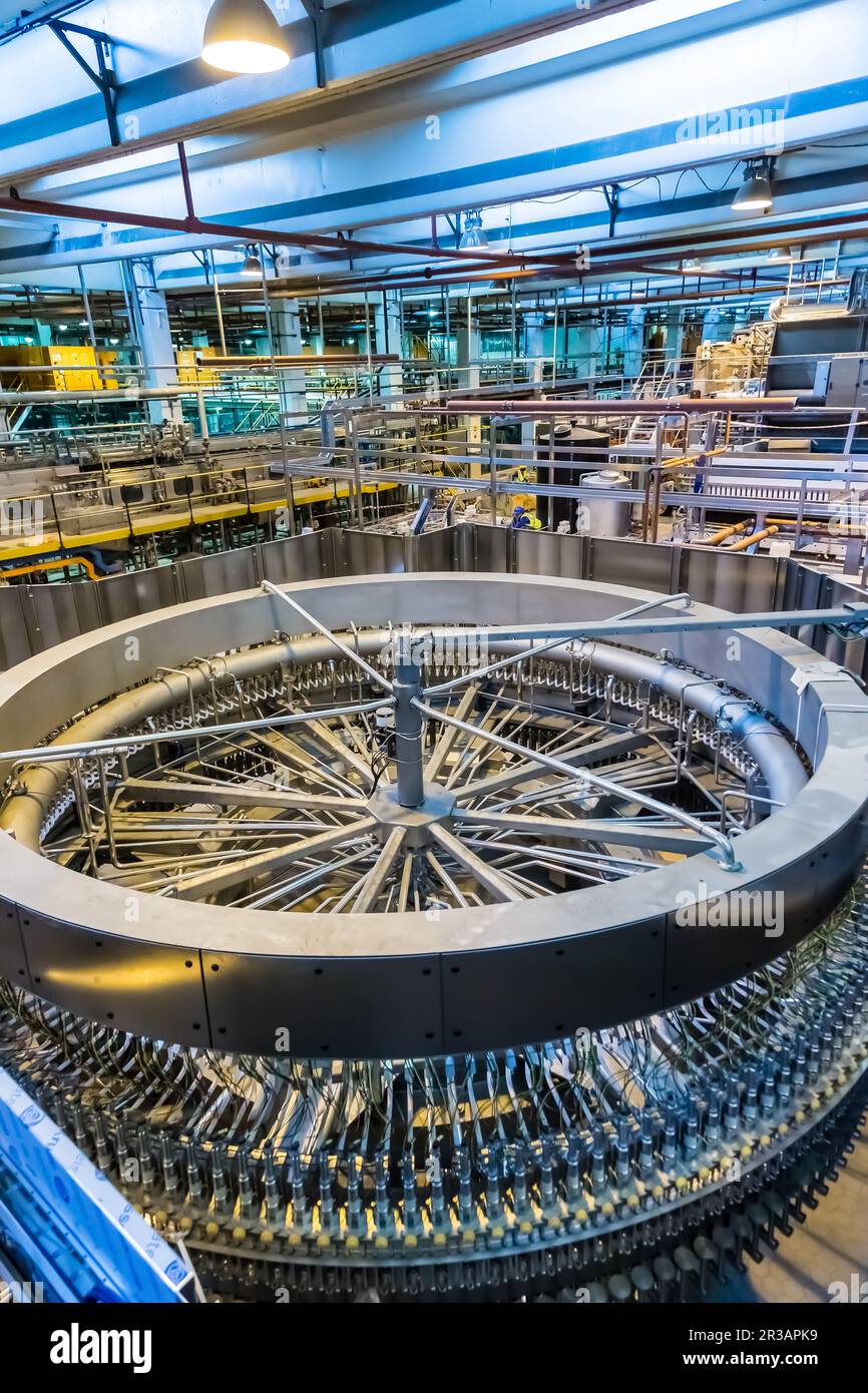 L'usine d'embouteillage des brasseries sud-africaines subit une mise à ...
