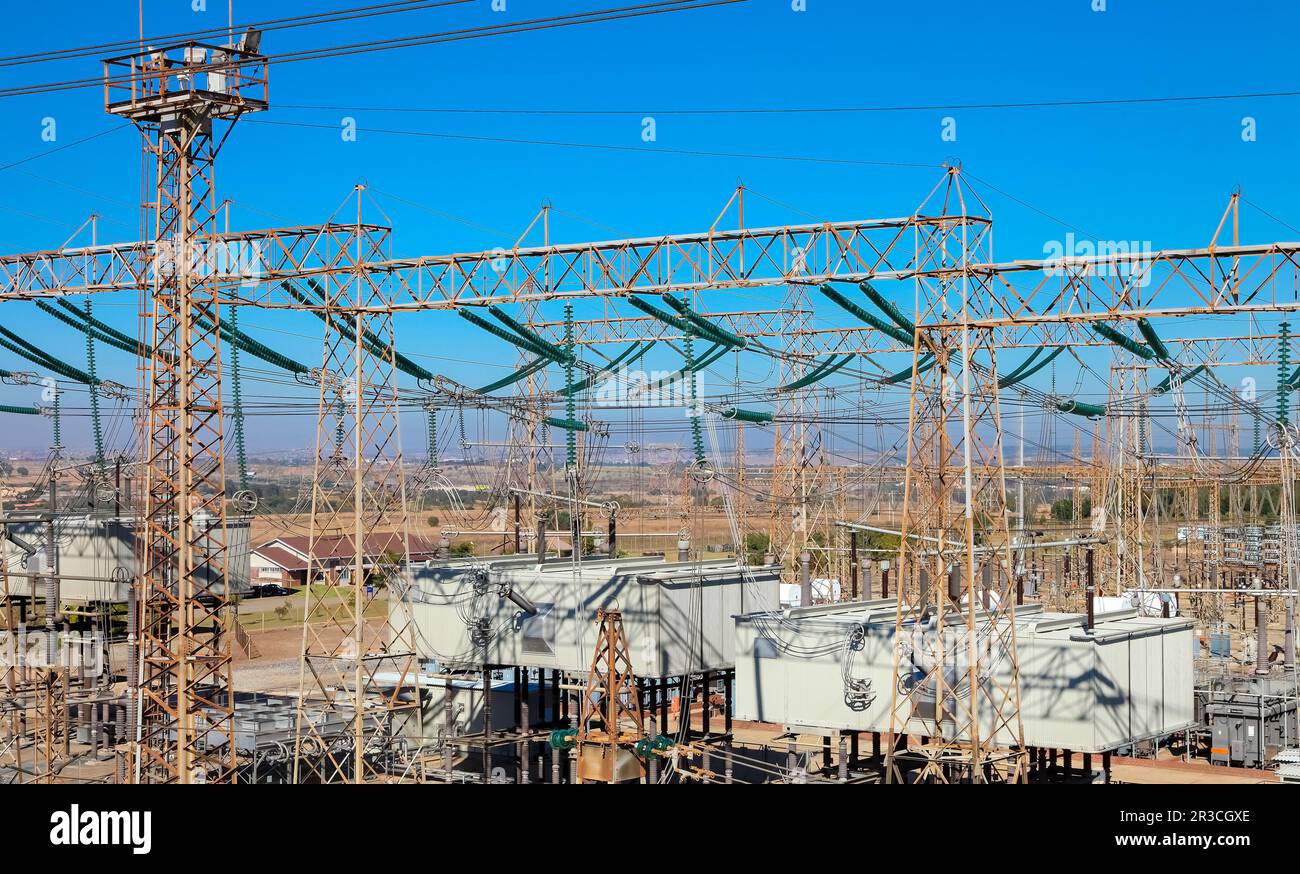 Electric power distribution Banque de photographies et d’images à haute résolution - Alamy