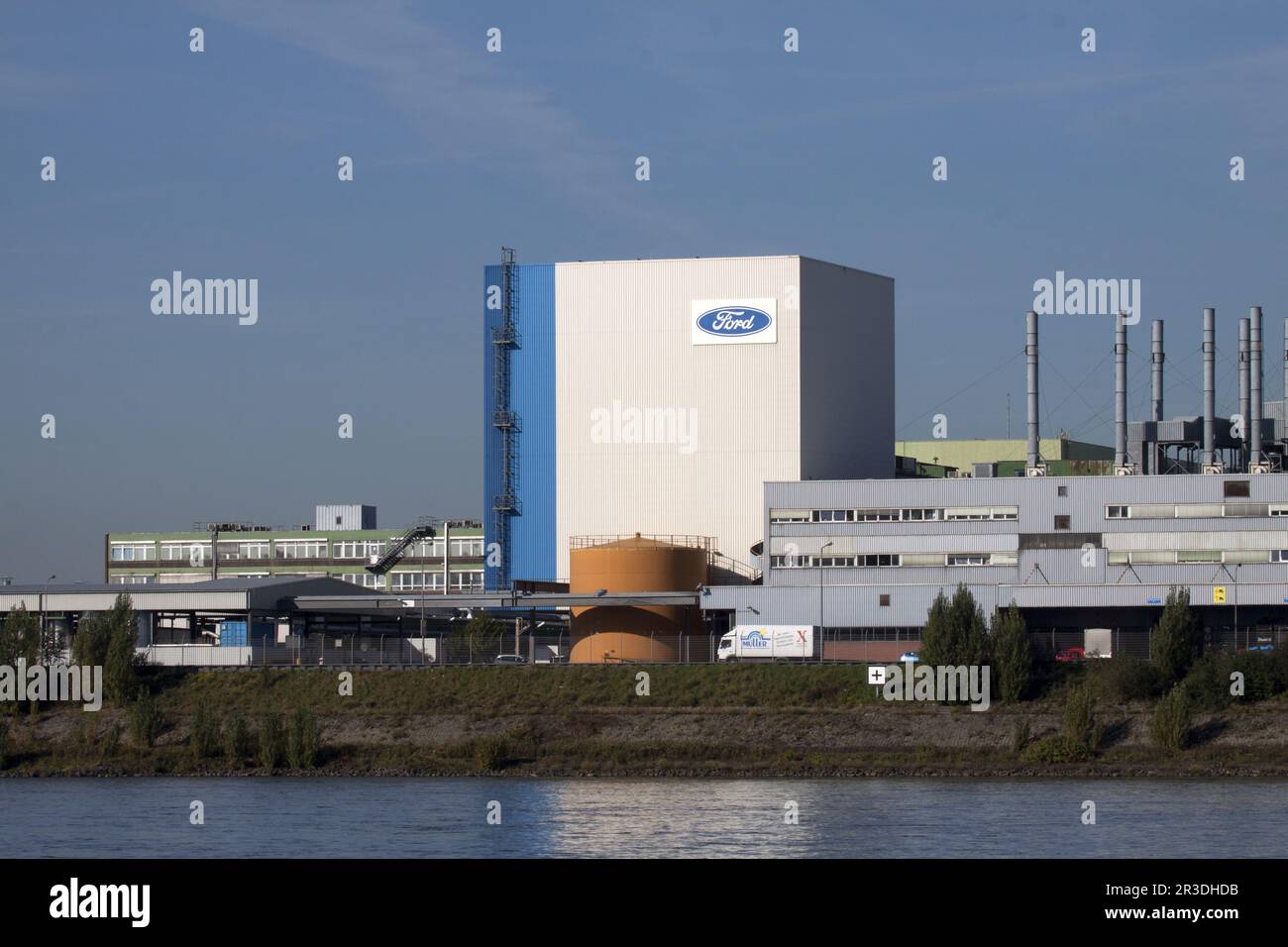 Ford cologne Banque de photographies et d’images à haute résolution - Alamy
