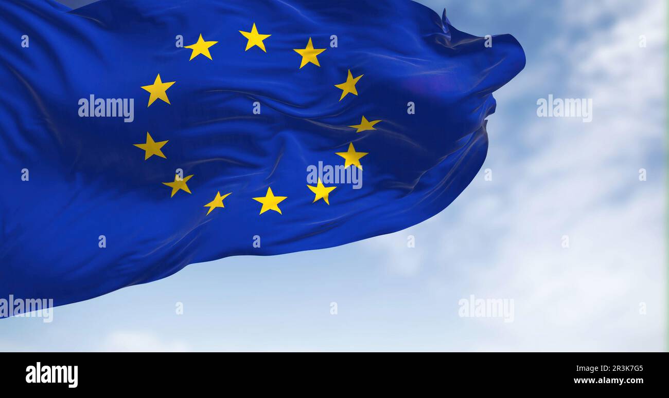 Vue rapprochée du drapeau de l'Union européenne qui agite dans le vent ... Vue rapprochée du drapeau de l'Union européenne qui agite dans le vent ...