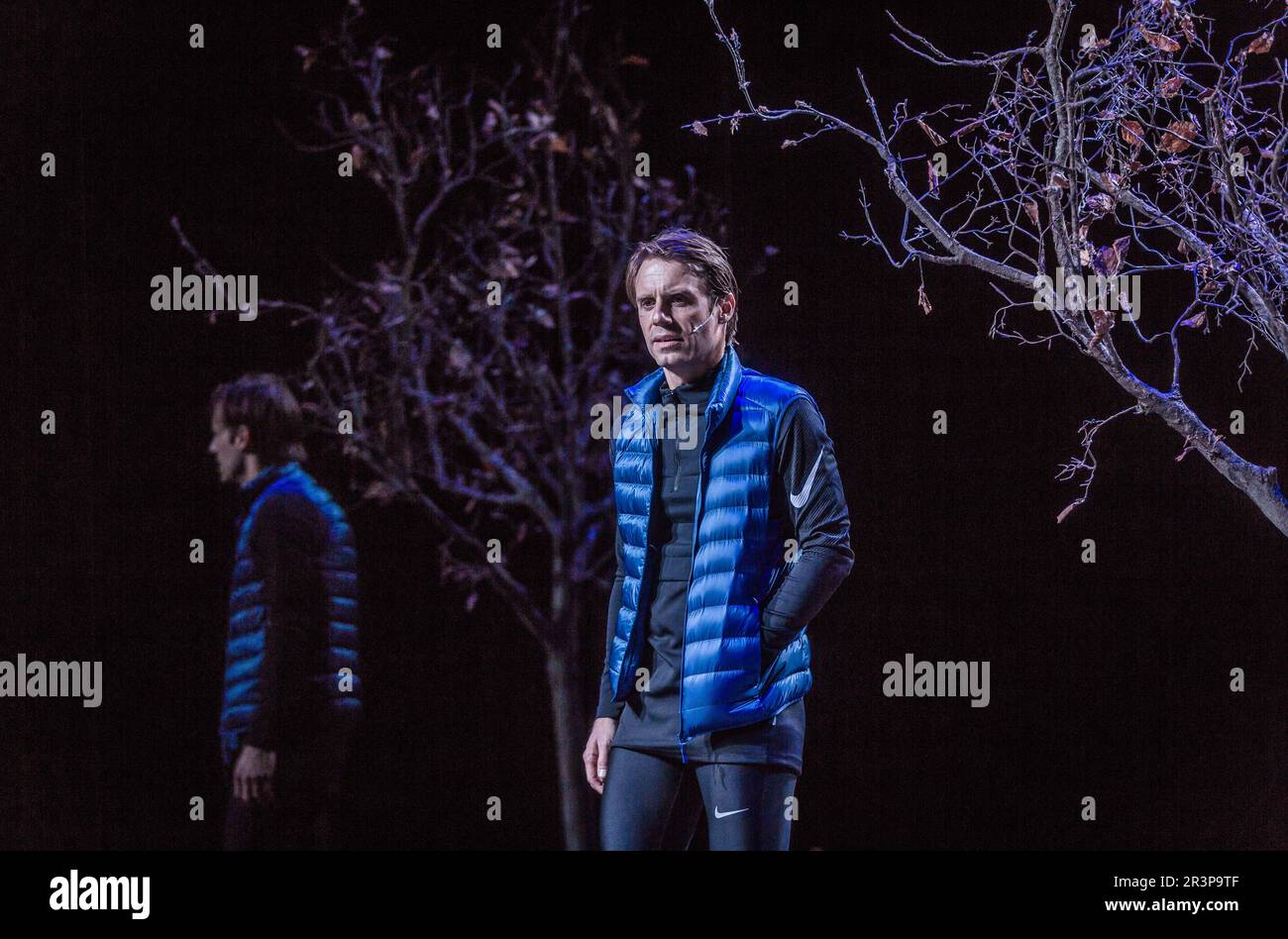 Simon stone Banque de photographies et d’images à haute résolution - Alamy