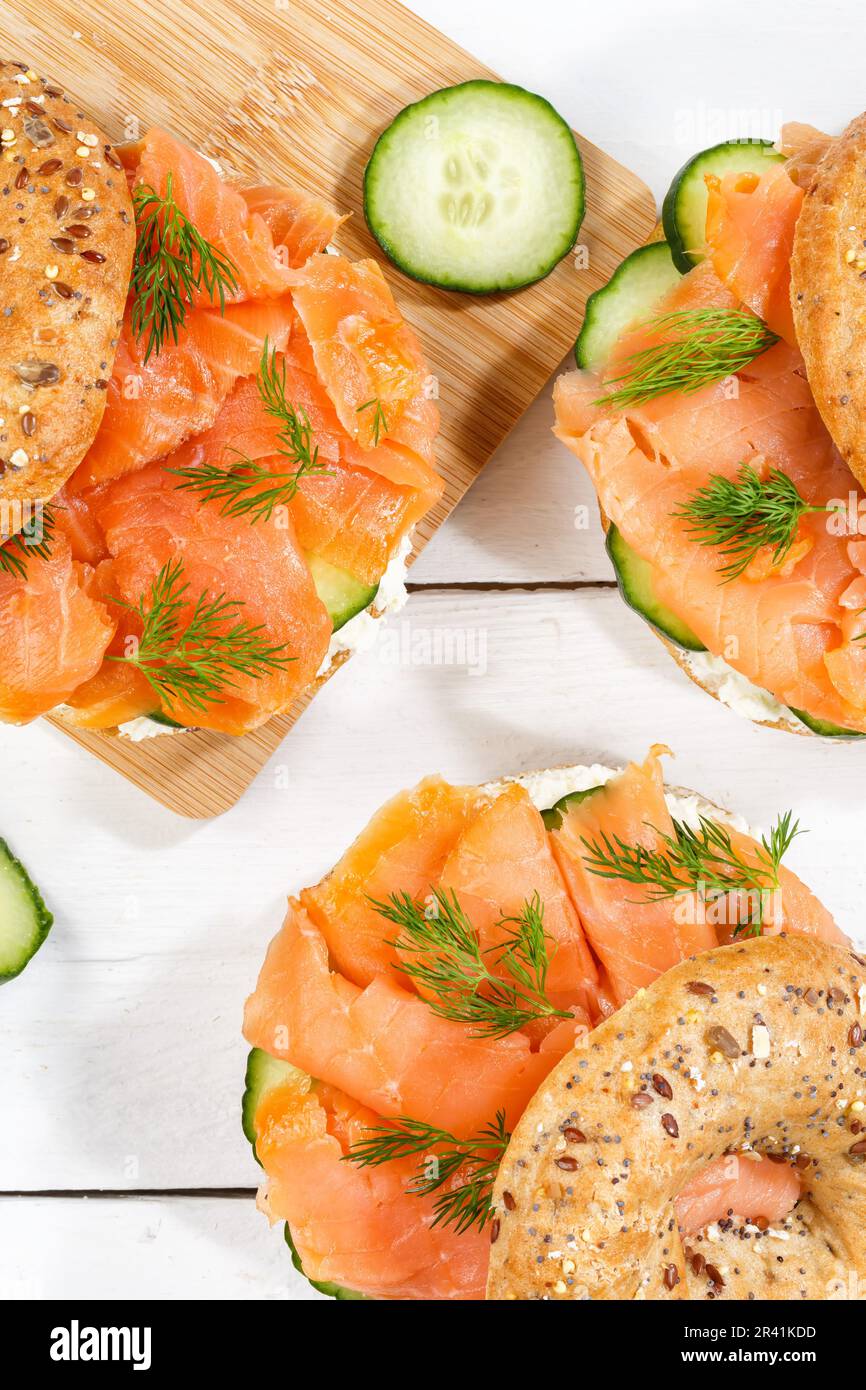 Stuttgart, Allemagne - 15. März 2023: Bagel Brötchen Sandwich zum ...