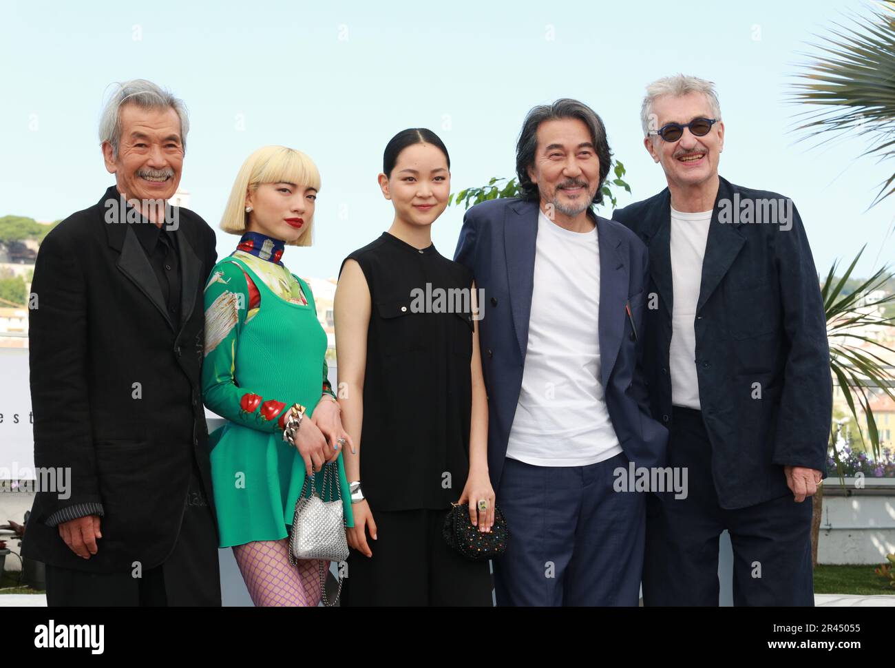 Aoi yamada et arisa nakano Banque de photographies et d’images à haute résolution - Alamy