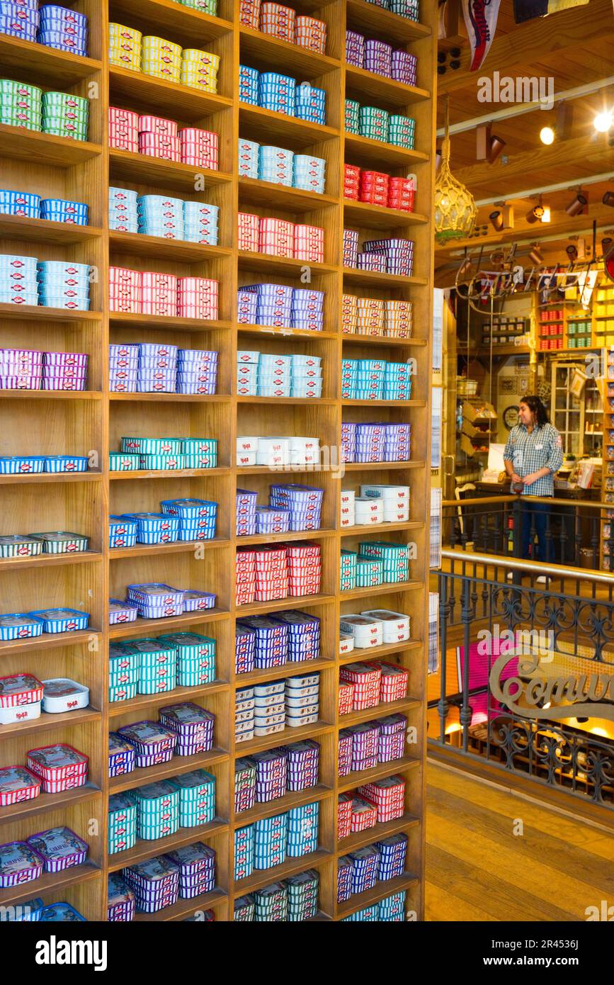 Sardines en conserve de lisbonne Banque de photographies et d’images à ...