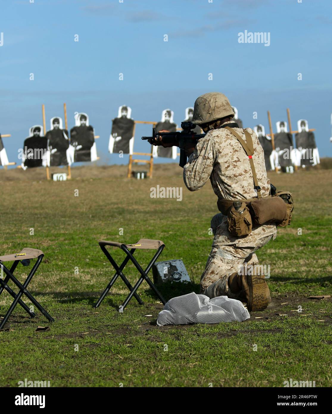 Recrute avec Golf Company, 2nd recrute entraînement Bataillon Shoot ...