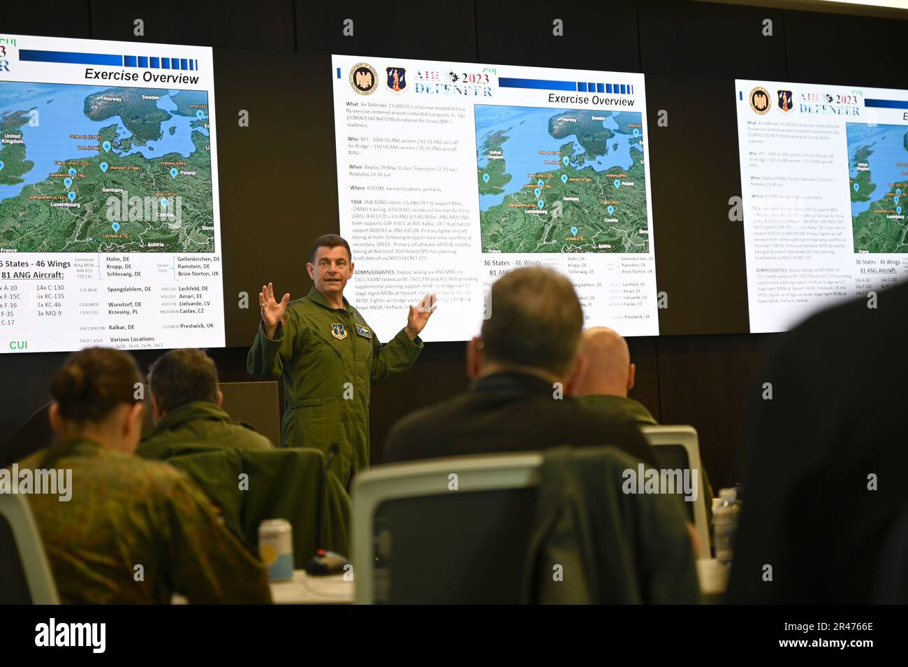 ÉTATS-UNIS Le lieutenant-général de la Force aérienne Michael Loh ...